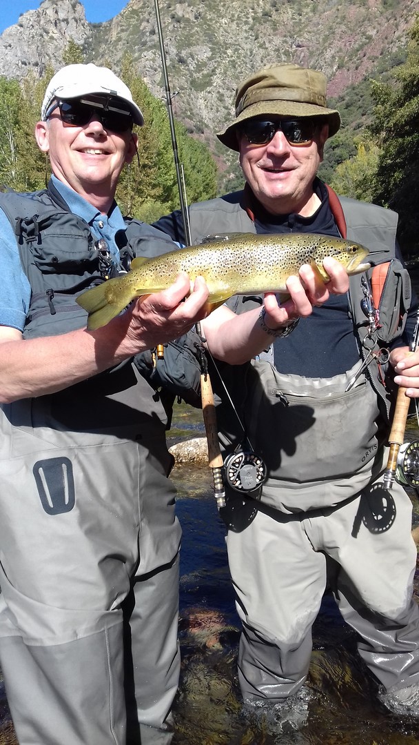 FLY FISHING Pyrénées Guide pêche Espagne - Moniteur-guide de pêche à la ...